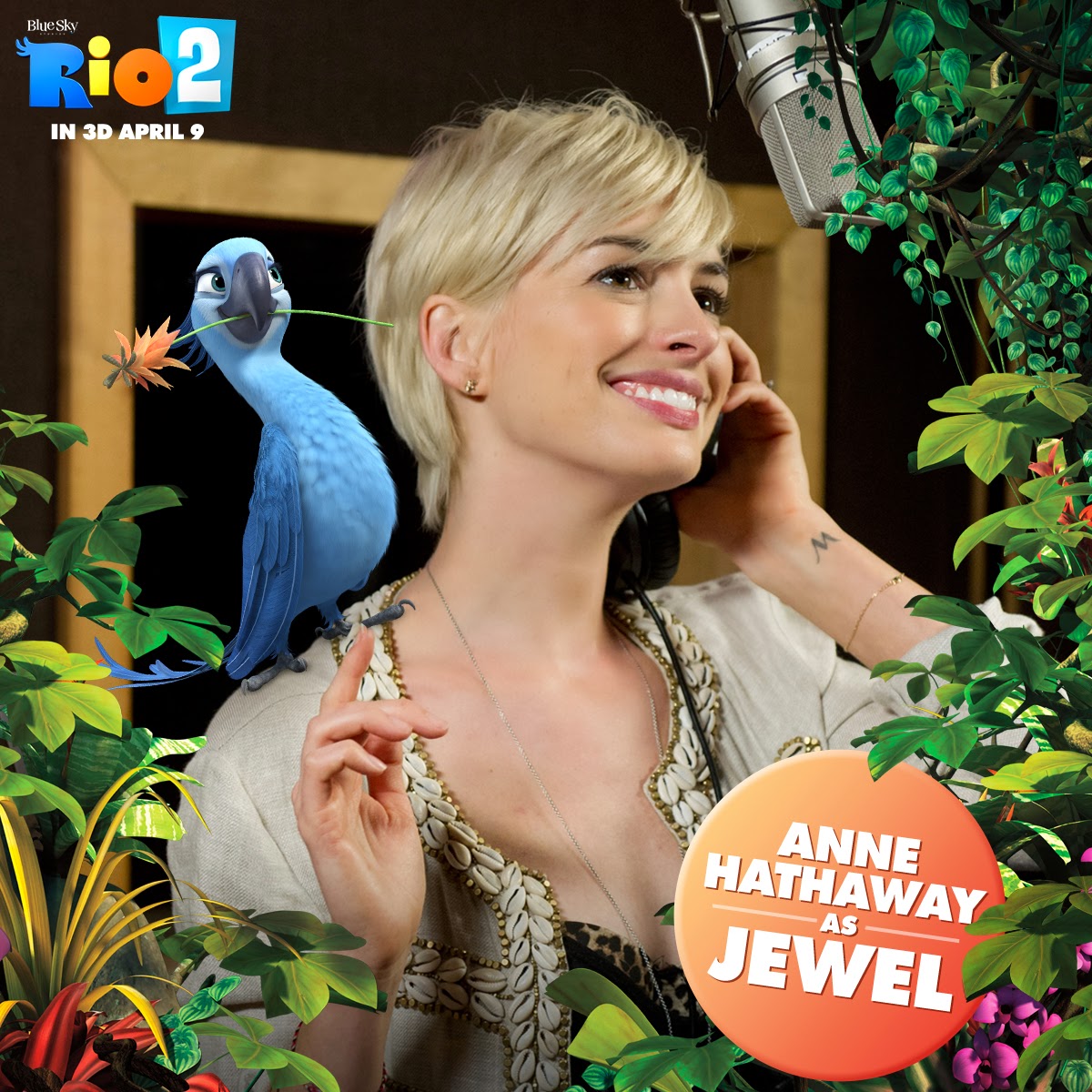 Movie Buff's Reviews: Anne Hathaway reprises as the voice of Jewel in Rio 2