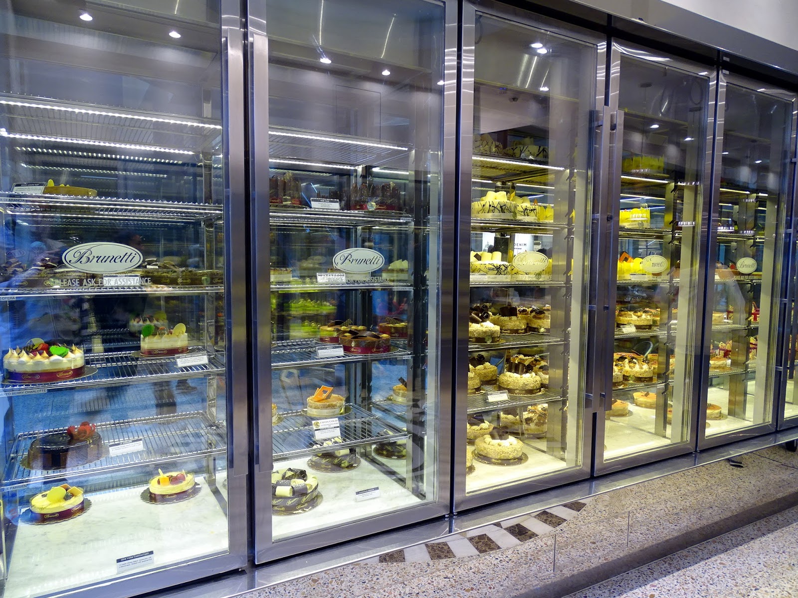 Brunetti (Melbourne, AUSTRALIA) ★★★☆☆ | A traveling foodie's ...