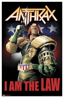 El lector impaciente...: A Anthrax y The Cure les gusta Juez Dredd.