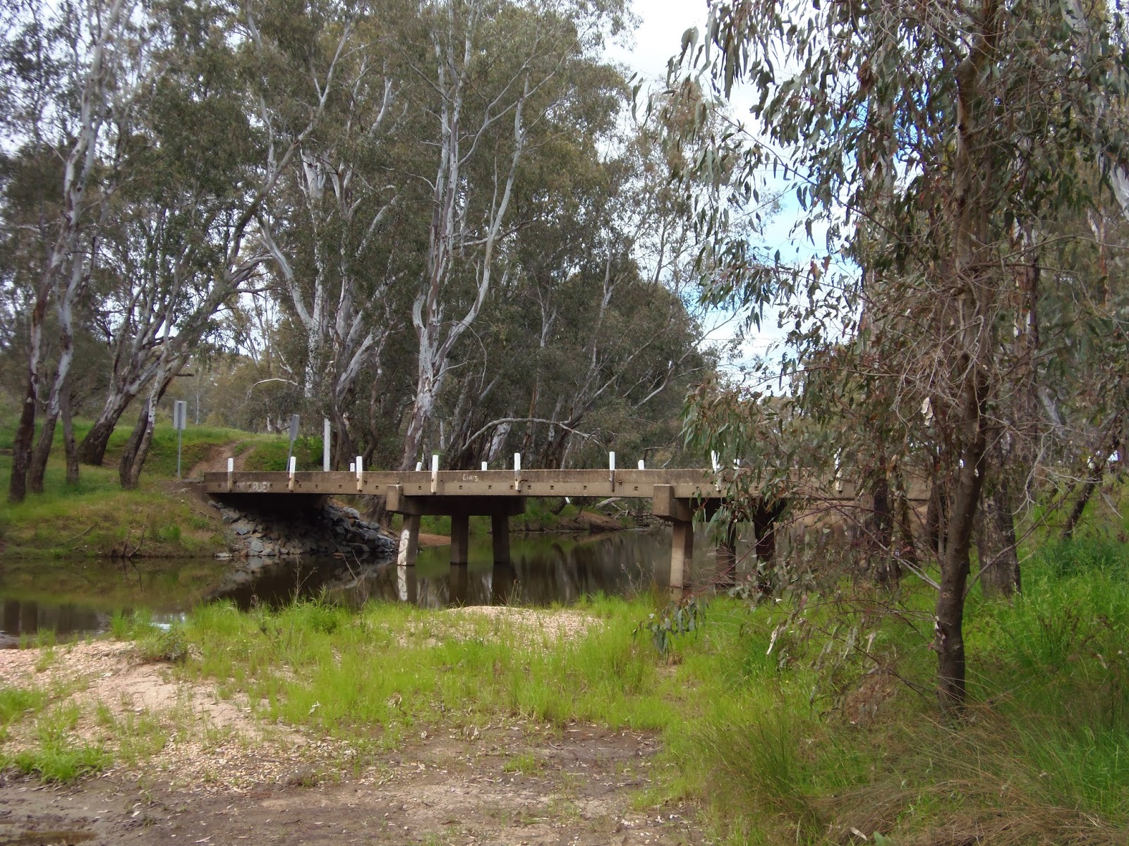 Solo Steve On The Road: ENGLISH'S BRIDGE via GOORNONG Vic