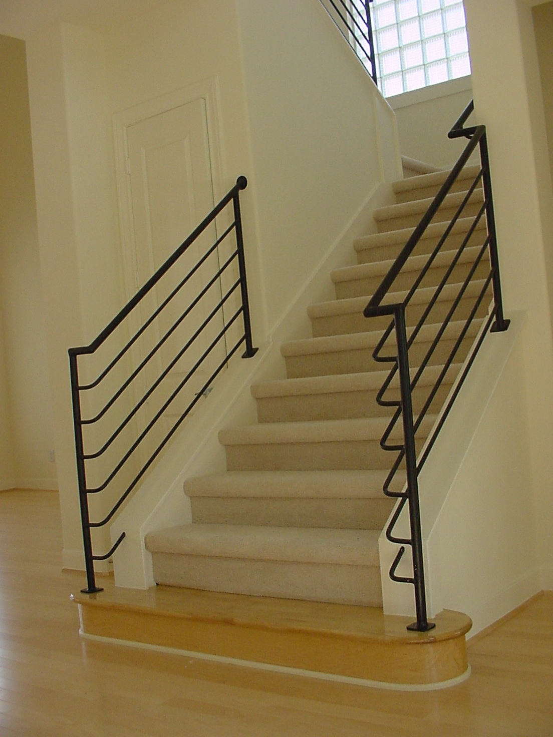15 Wrought Iron Balusters Design Ideas | Alexander Gruenewald