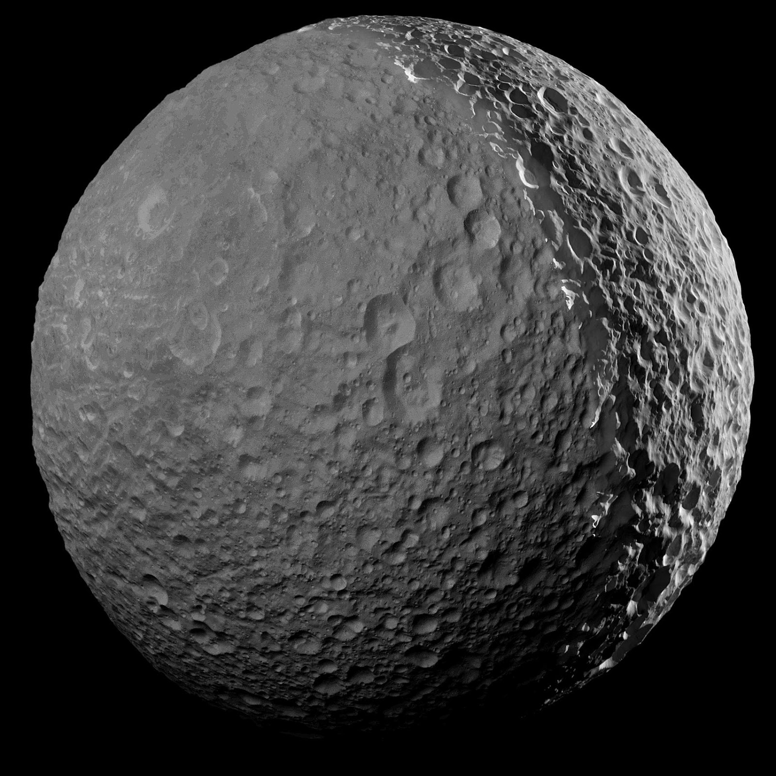 Saturn's moon Mimas | Earth Blog