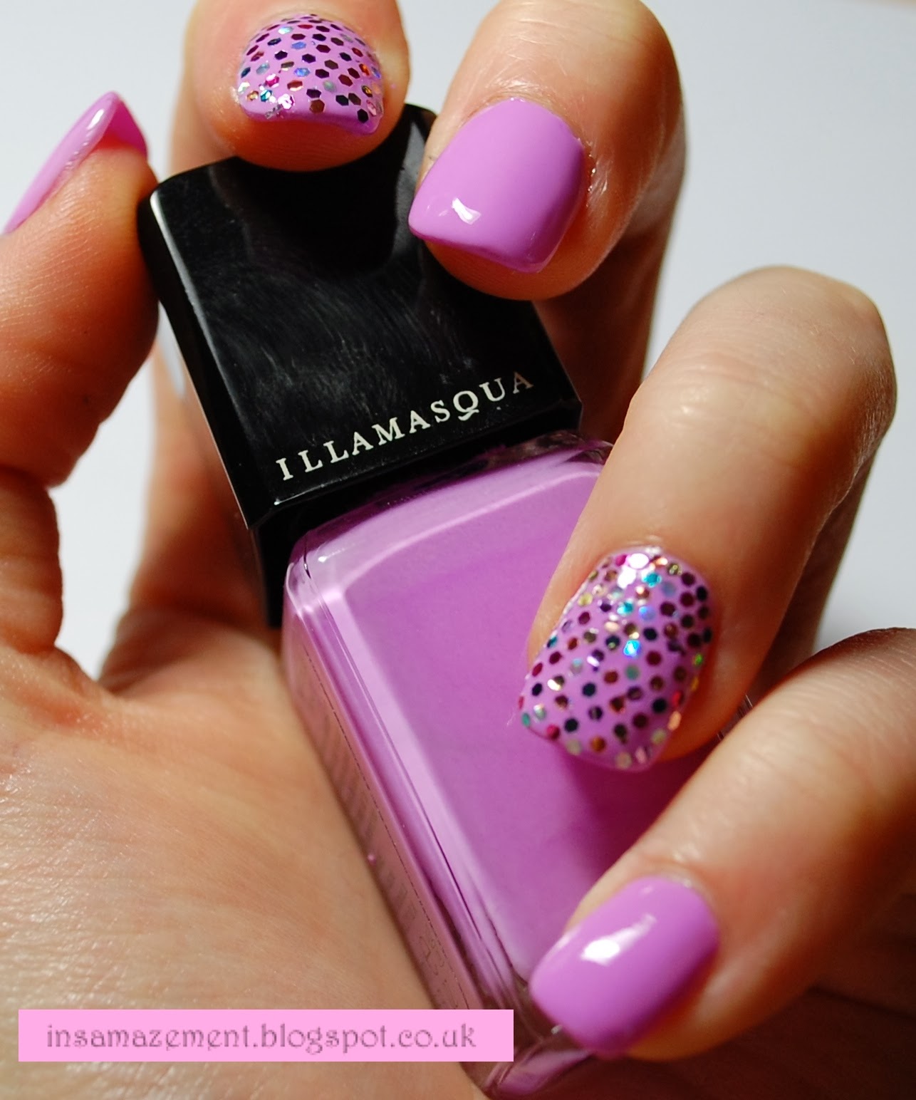 In SAMazement: Disco Ball Nail Art Tutorial