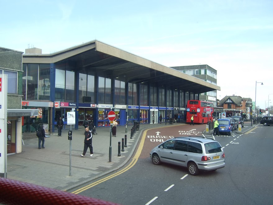 London buses one bus at a time: the return: The Number 366 Route