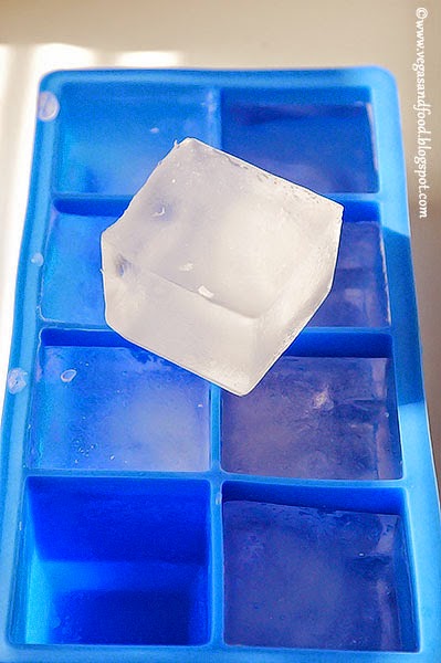Silicone Large Ice Cube Tray - Slow Melting Ice Cubes - Vegas and Food