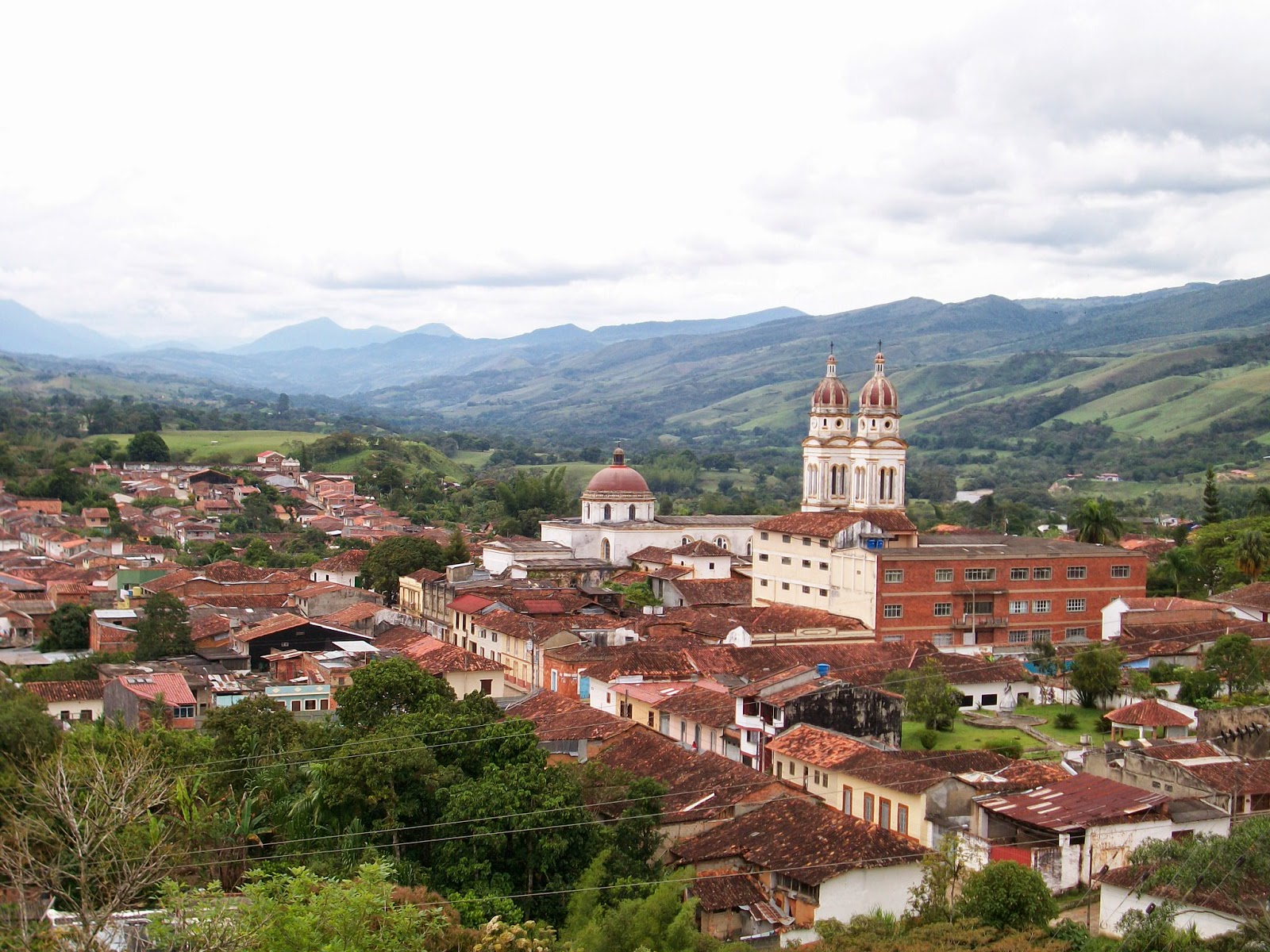 CHARALA HISTORICO Y CULTURAL: pueblo natural