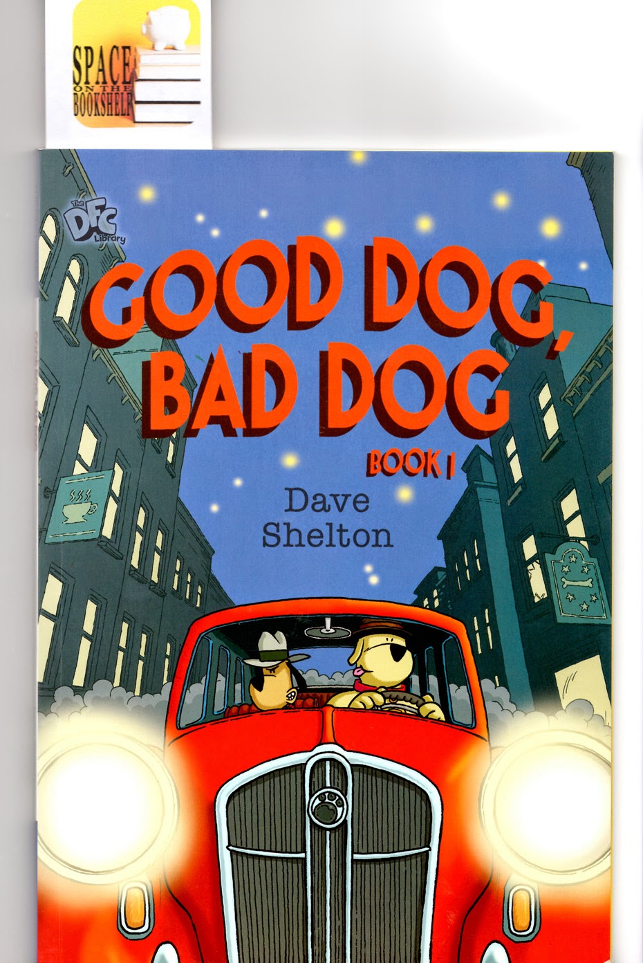 Space On The Bookshelf: WOW! Graphic Novels, Comics and Magazines ...