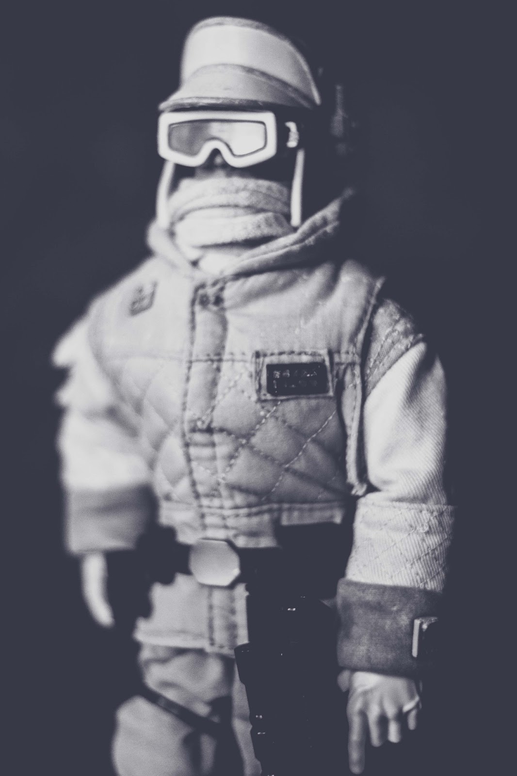 Beyond Dragons and Wizards: ~1997/1998 12" Luke Skywalker in Hoth Gear ...