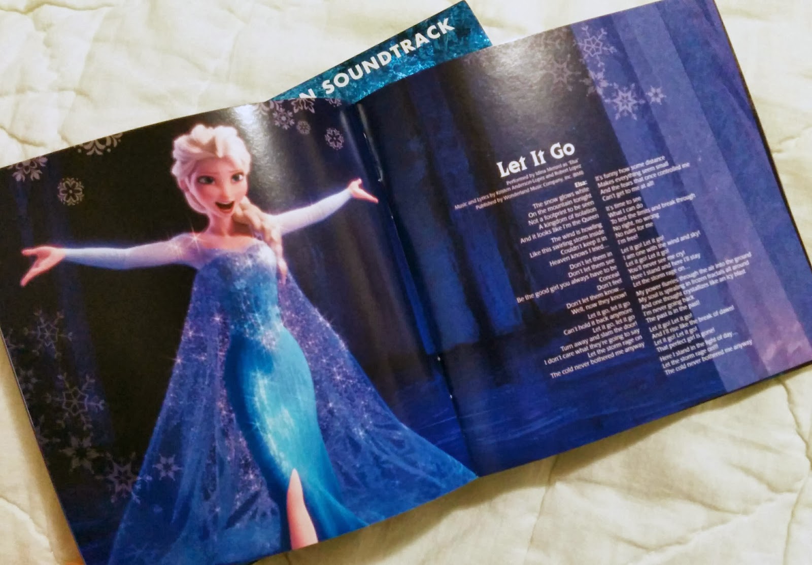 Mashed Thoughts: Disney's Frozen Movie and Soundtrack Review