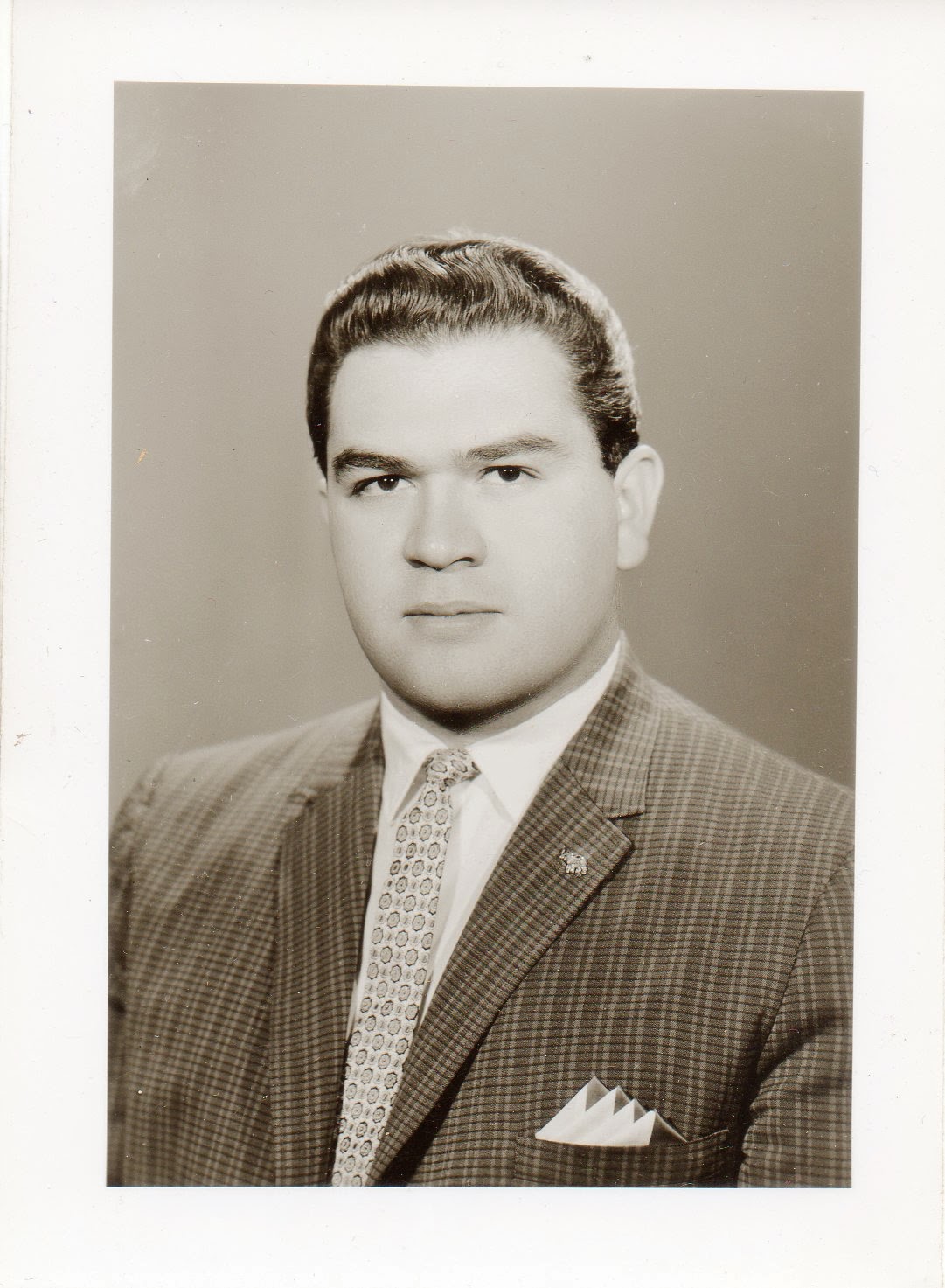 Crisis, el arte de la crítica: Lic. José Manuel Ruiz Castañeda (2 de ...