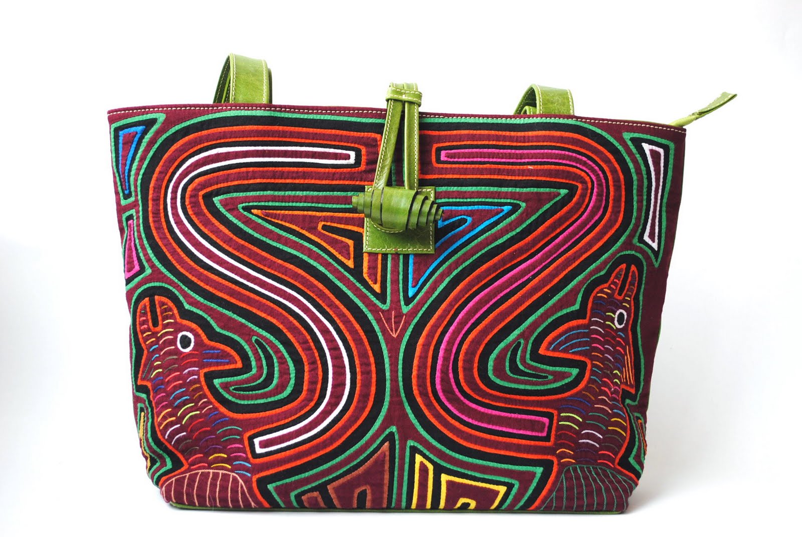 Koloni Accessories Colombia: Koloni Colombia Mola and leather handbags