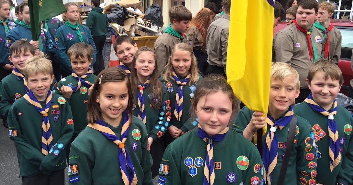 Wilmcote Cub Scouts: St George's Parade in Alcester