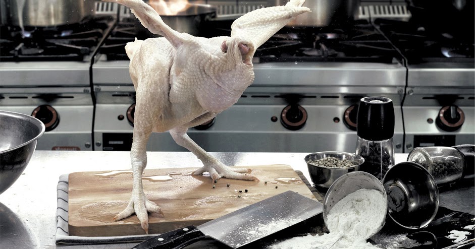 "Run around like a headless chicken" nghĩa là gì?