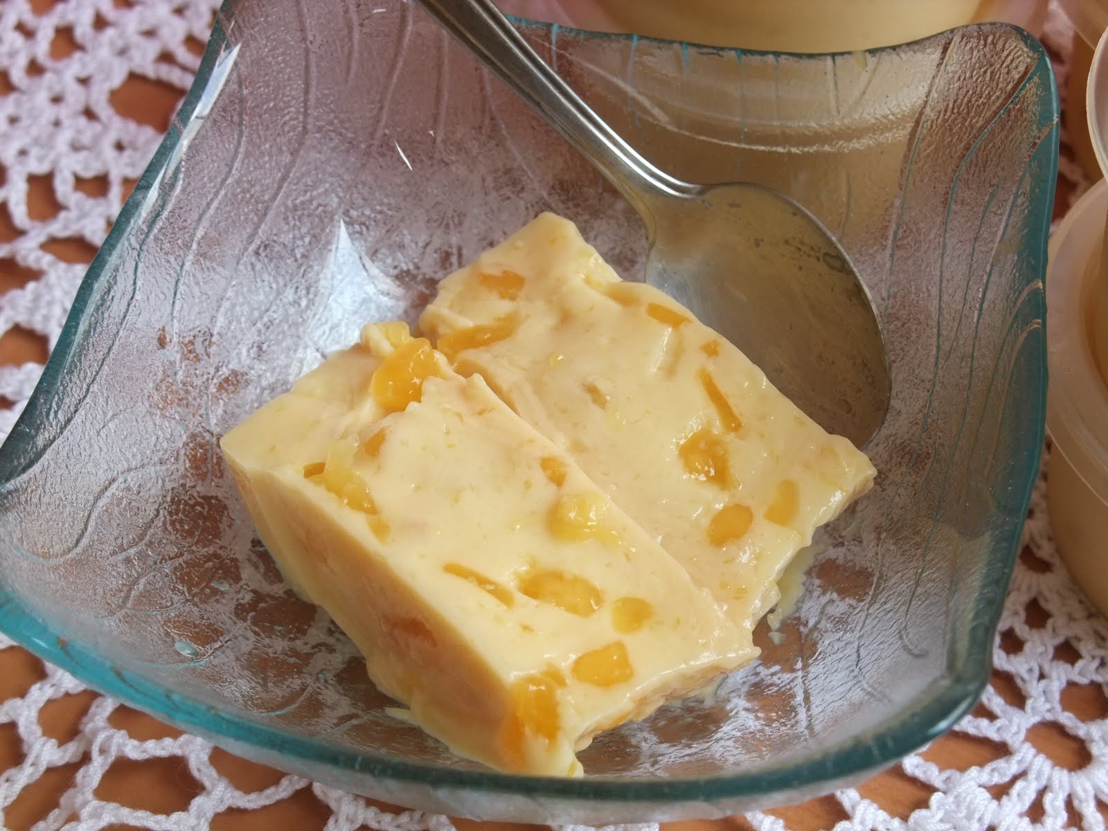 Veronica's Kitchen: Mango Pudding 芒果布丁