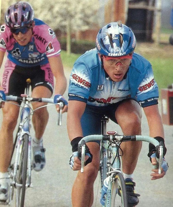 Fabio Farelli: Gabriele Colombo en 'n helmpje