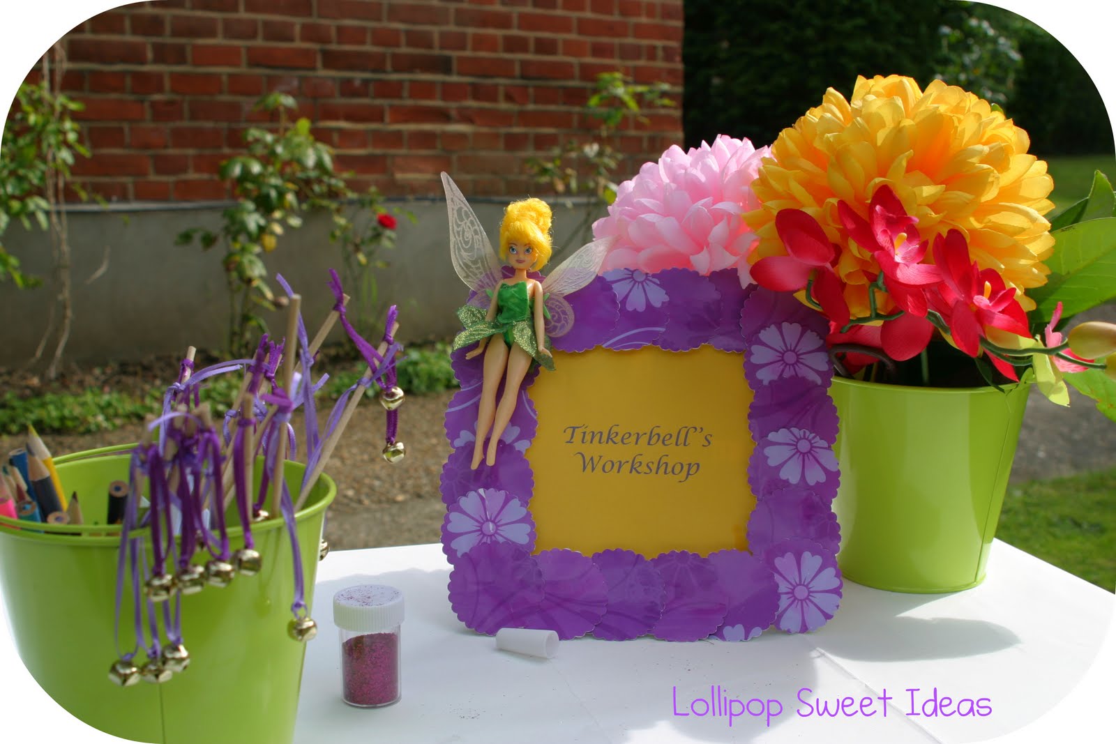 Lollipop Sweet Ideas: Tinkerbell Workshop - Busy Fairies!