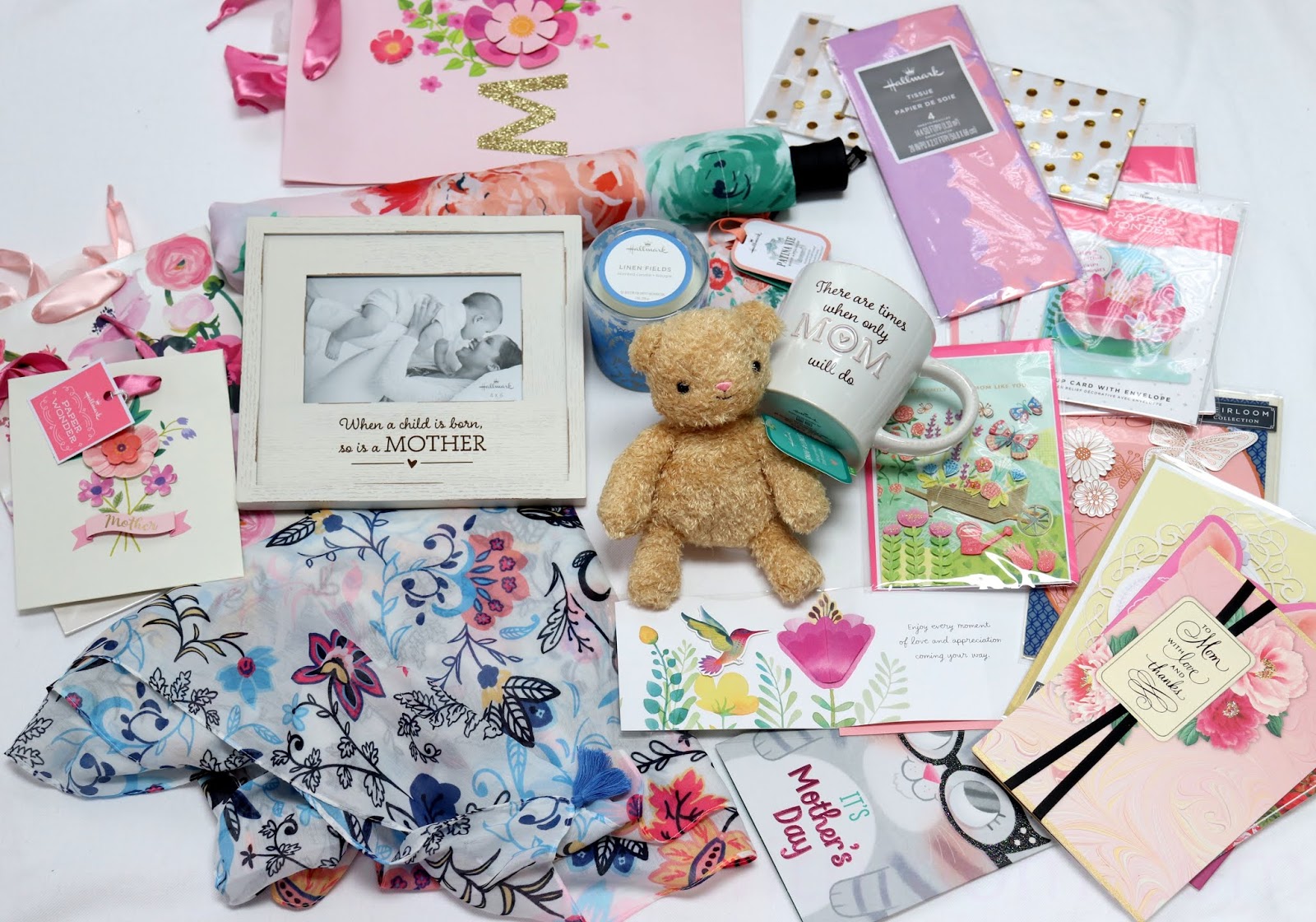 Create With Mom: Celebrate the beauty of Spring with Hallmark