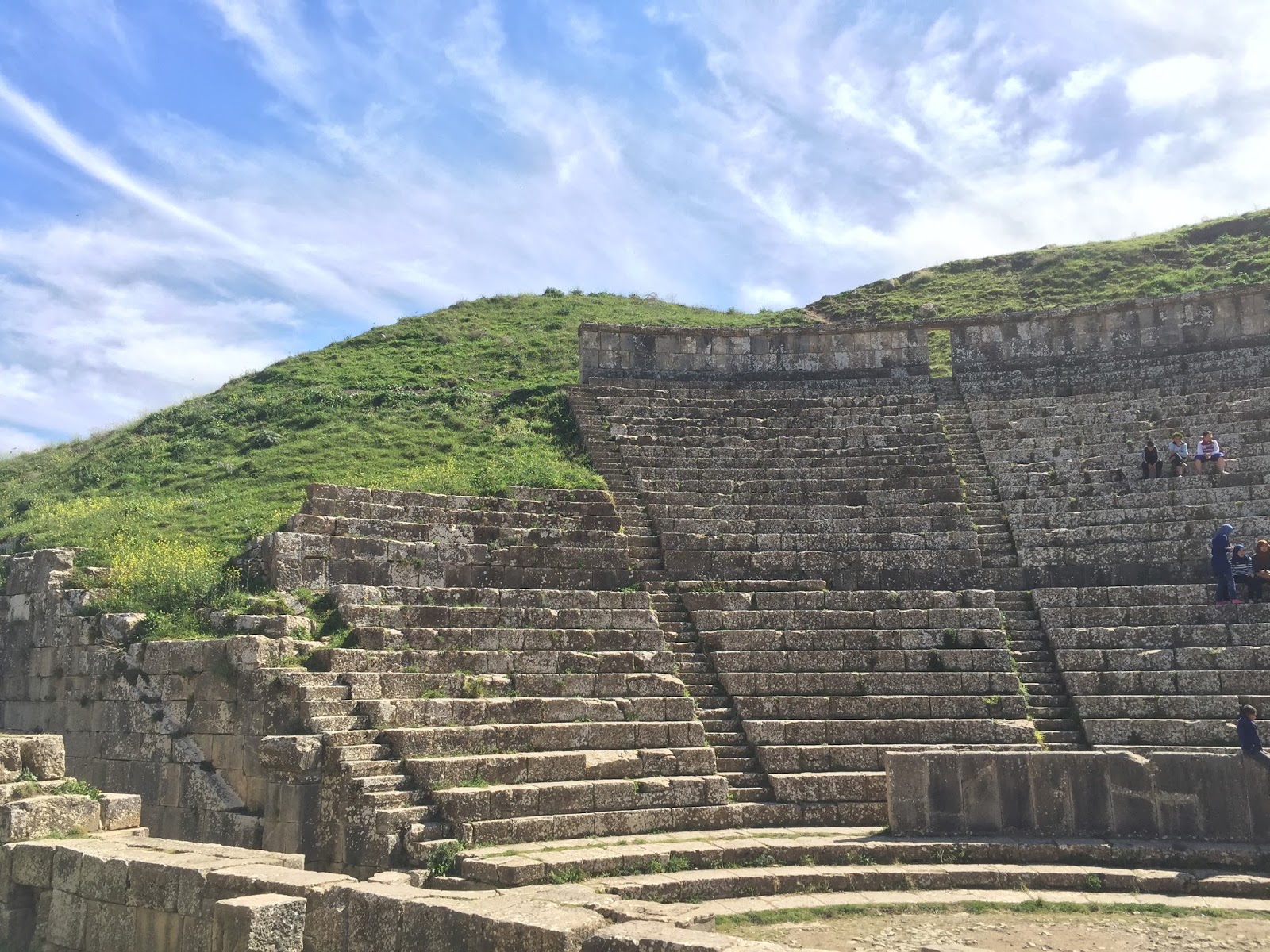 Tocho T8: Djemila (Cuicul, ciudad romana en Argelia), entre el comercio ...