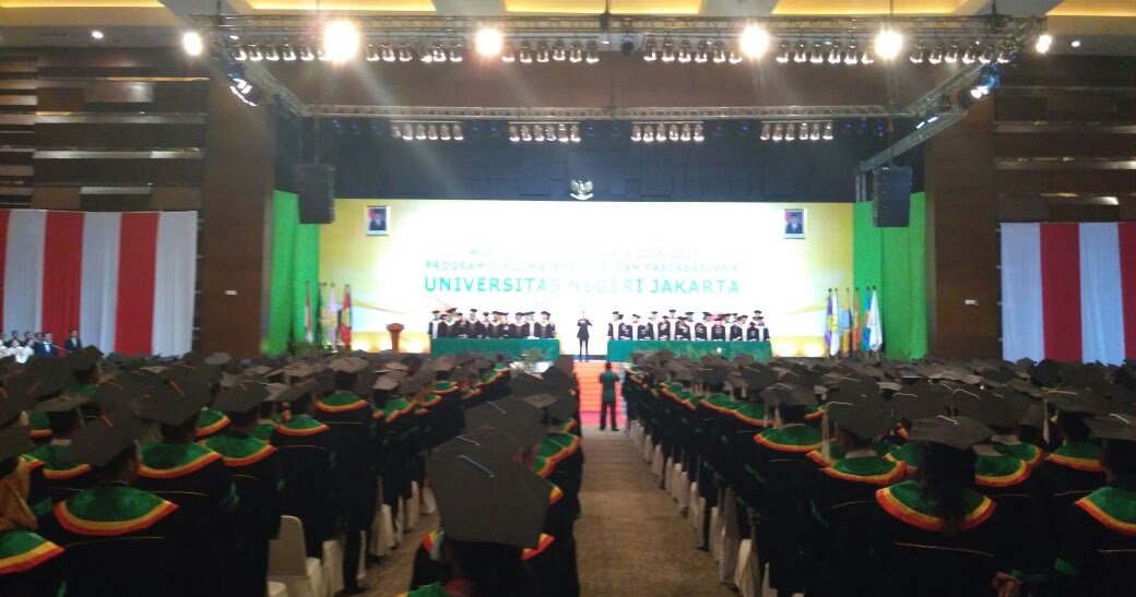 Wisuda Mahasiswa UNJ | ERAFM-UNJ