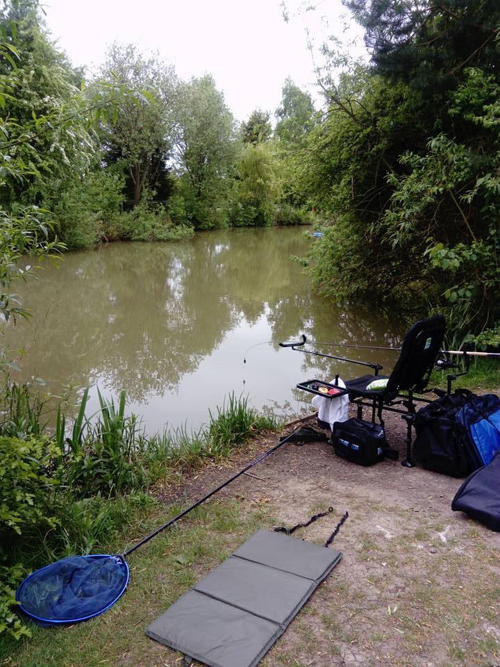 UK fishing venues: Raker Lakes (Horseshoe Lake) - Venue Review