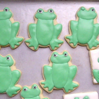 Time to add the legs. Once the legs were added, they started to really ...