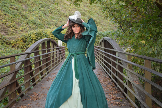 LifeLookLens: Costume Ideas- Scarlett O'Hara Costume & Renting Costumes ...
