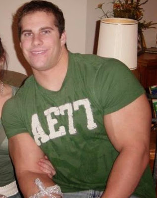 the beauty of male muscle: Kevin