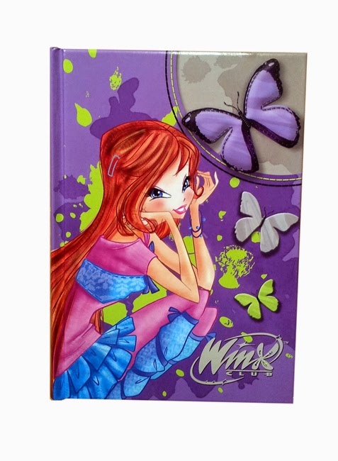 Ideeecartoleria: A scuola con le Winx: zaini, astucci, diari, quaderni ...