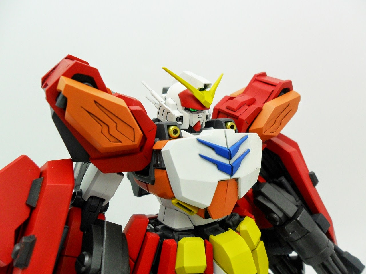 Custom Build: 1/100 Gundam Heavyarms Custom Fantasy Ver.