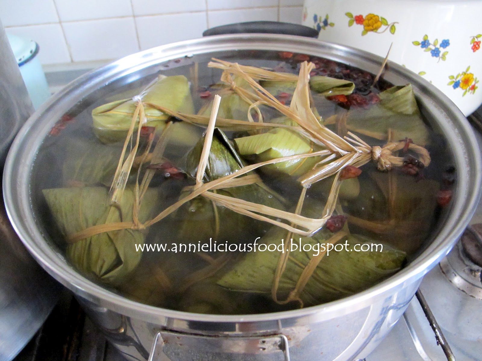 Annielicious Food: Nyonya Rice Dumplings (娘惹粽子)