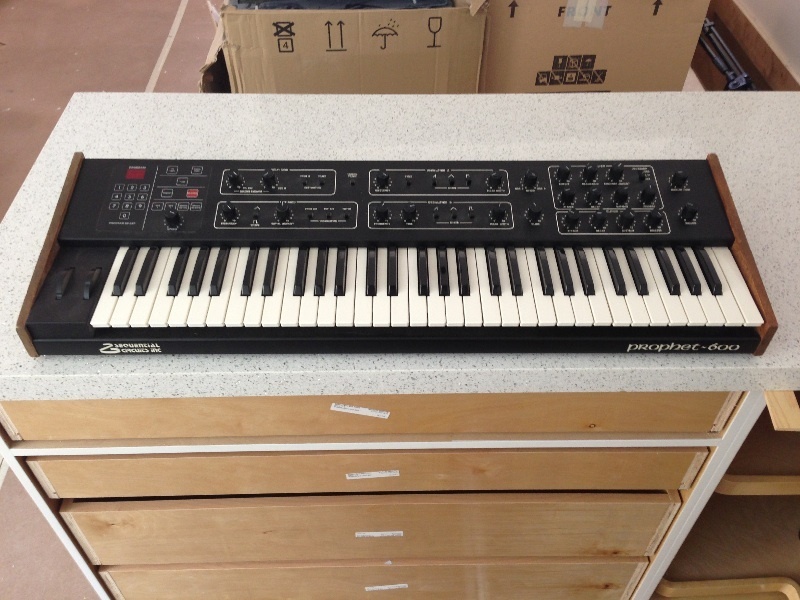 MATRIXSYNTH-B: Prophet 600 Synthesizer