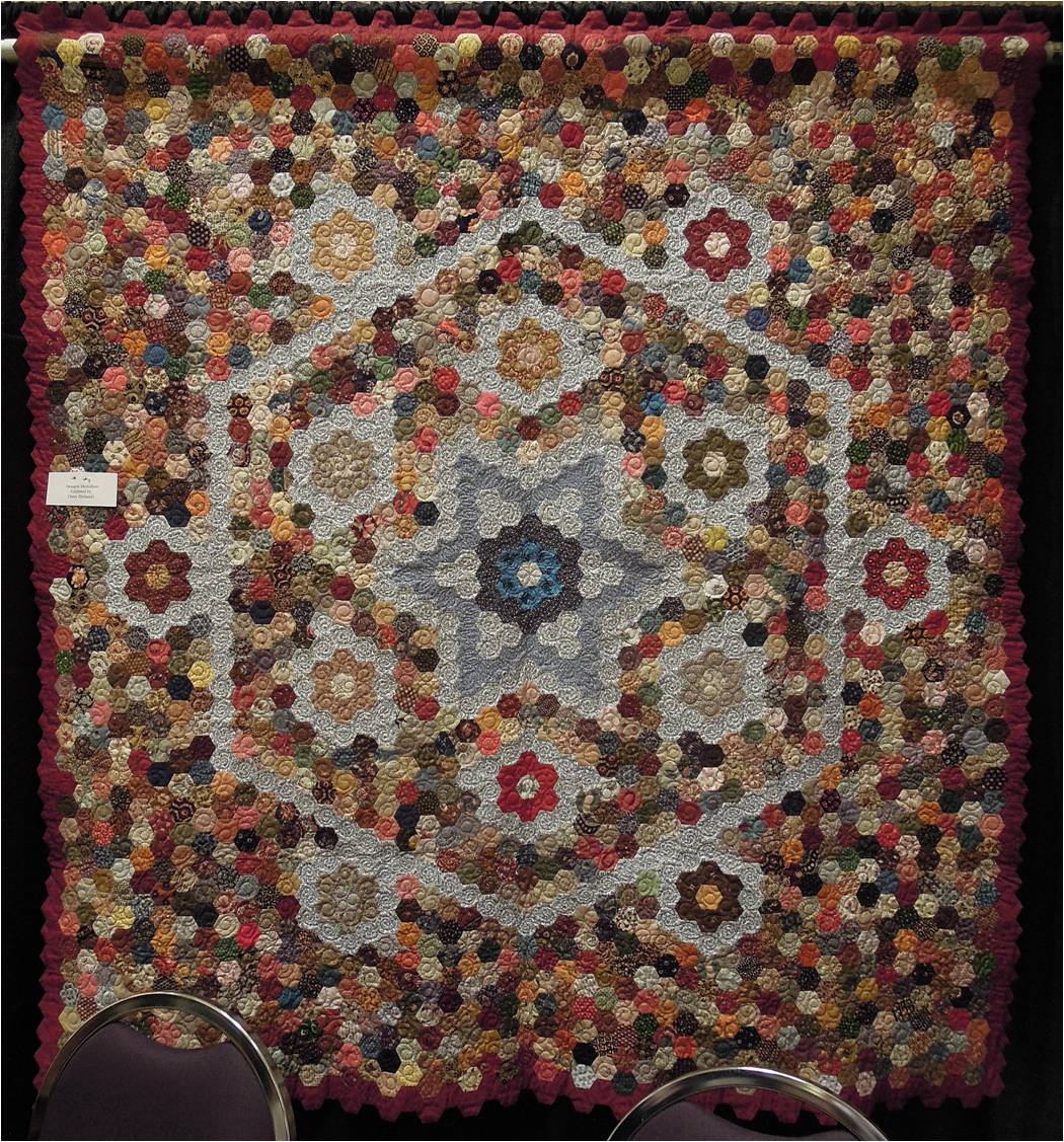 Vintage Hexagon Quilts | Quilt Inspiration | Bloglovin’