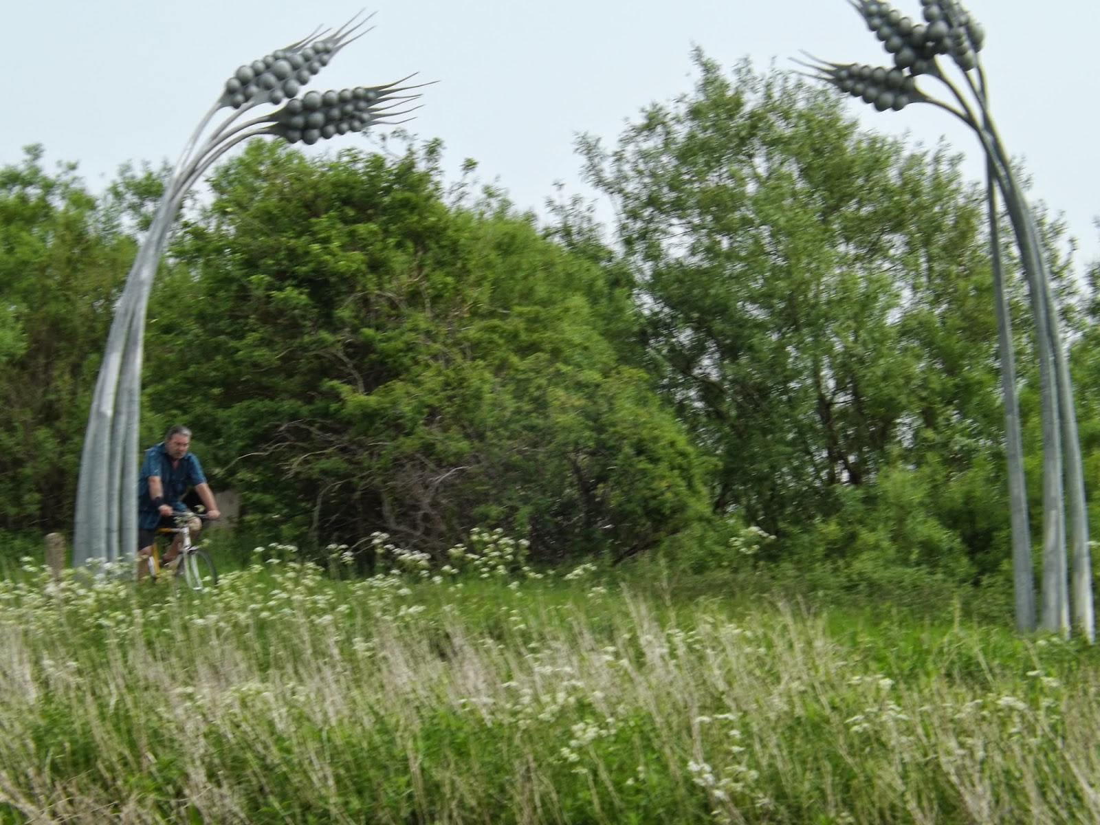 NB Holderness: Leaving Lincoln.