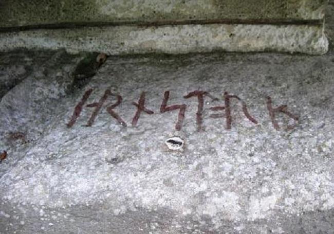 Extreme Humor: Top 7 of Unusual writing Systems