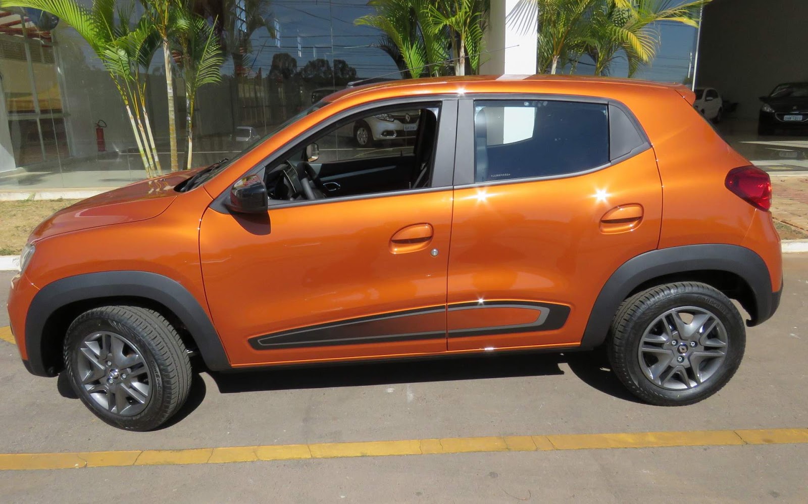 Renault Kwid 2018: vídeo, teste-drive, consumo e preços