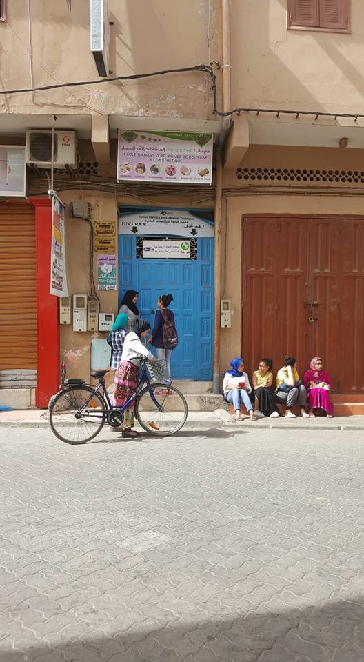 Four Crossed Logs: Teaching English in Morocco