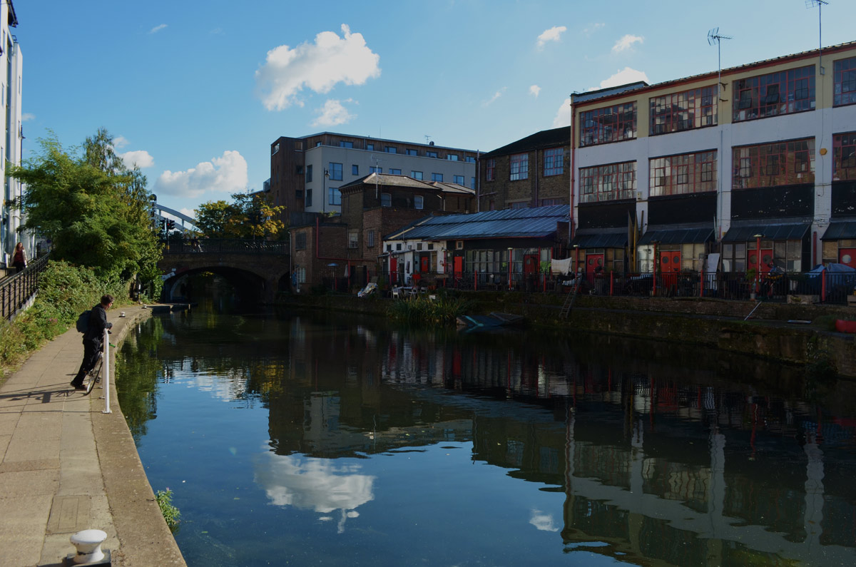 Lando Breaks: Regents Canal, Part 1: Wenlock Basin to Limehouse