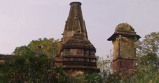 http://famousindiantouristplaces.blogspot.com