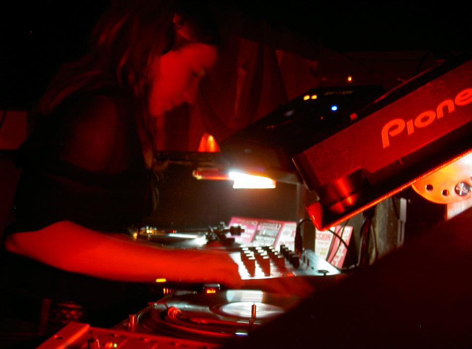 LIZ COPPER ~ Carousel des artistes