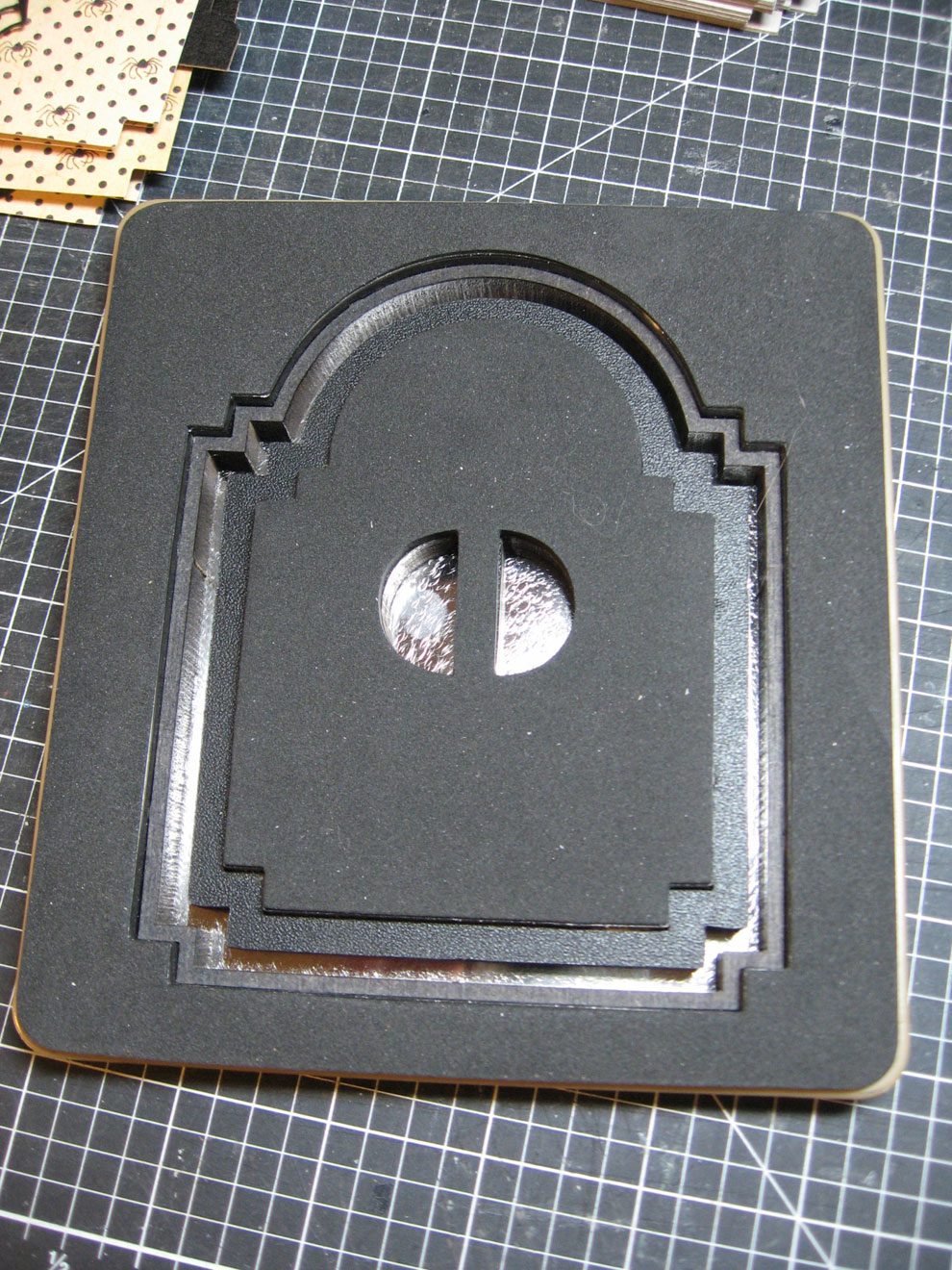 Annette's Creative Journey: Tombstones in Detail