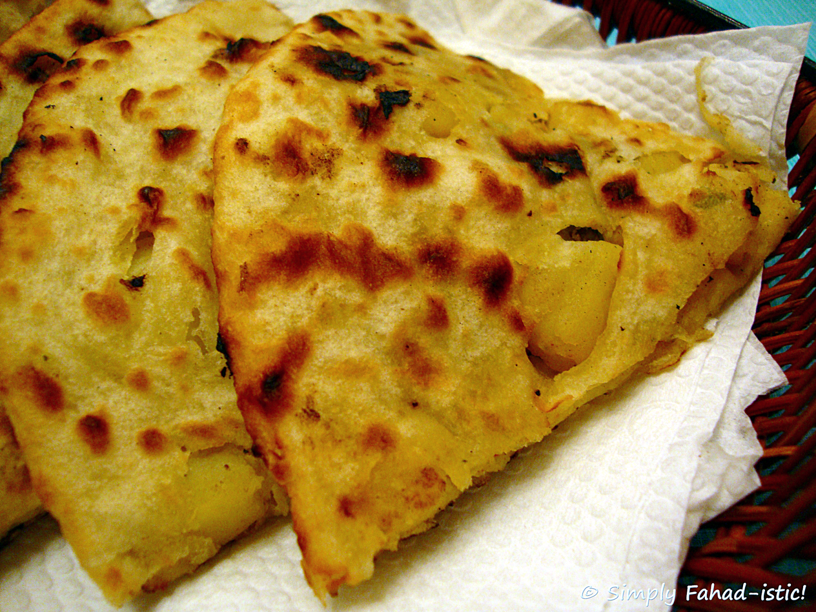 A Taste Of North India: Aloo Matar Kulcha - Simply Fahad-istic!