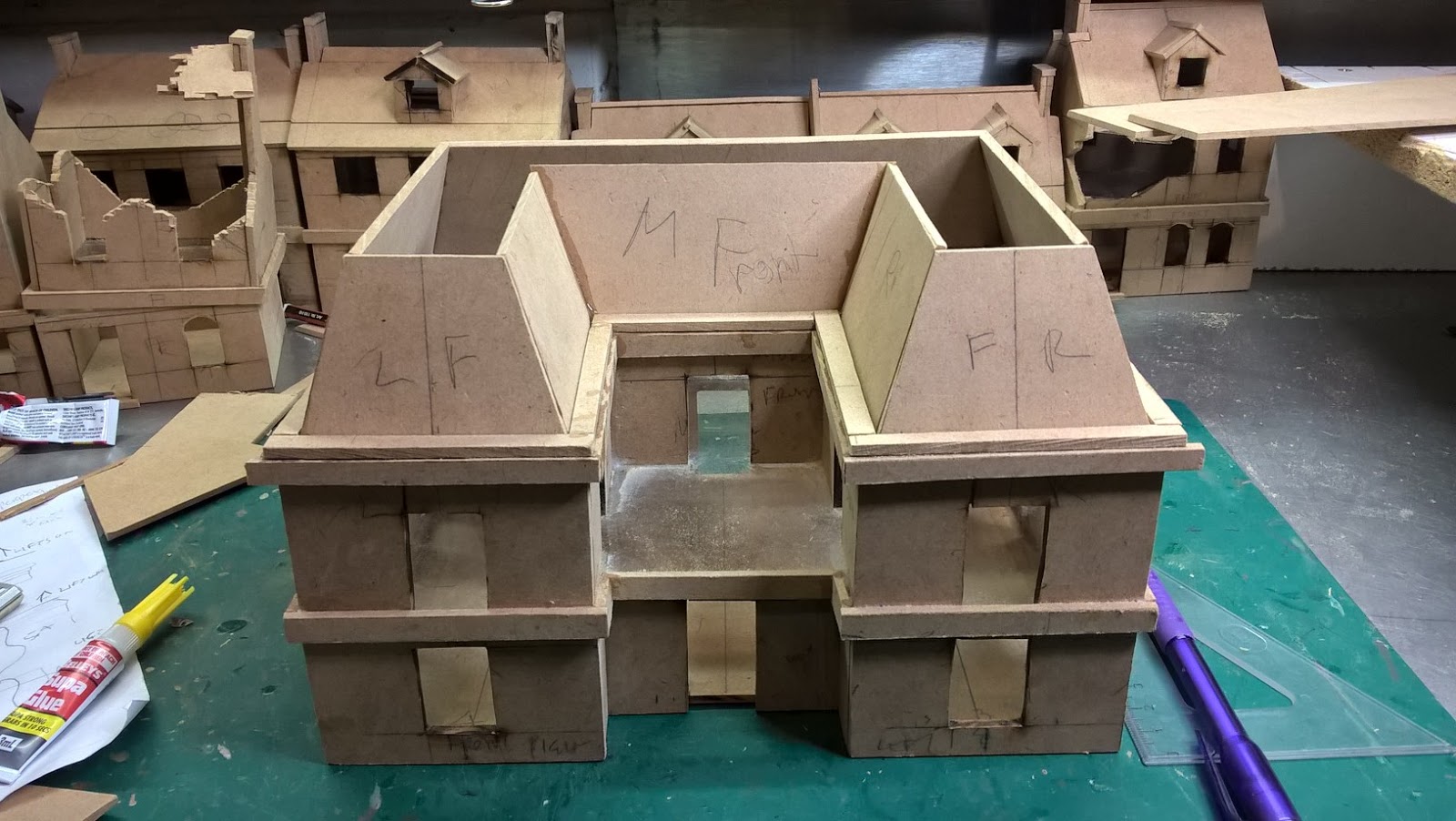JOHN BOND's WARGAMING STUFF: DIY MDF BUILDINGS, Part 1 28mm