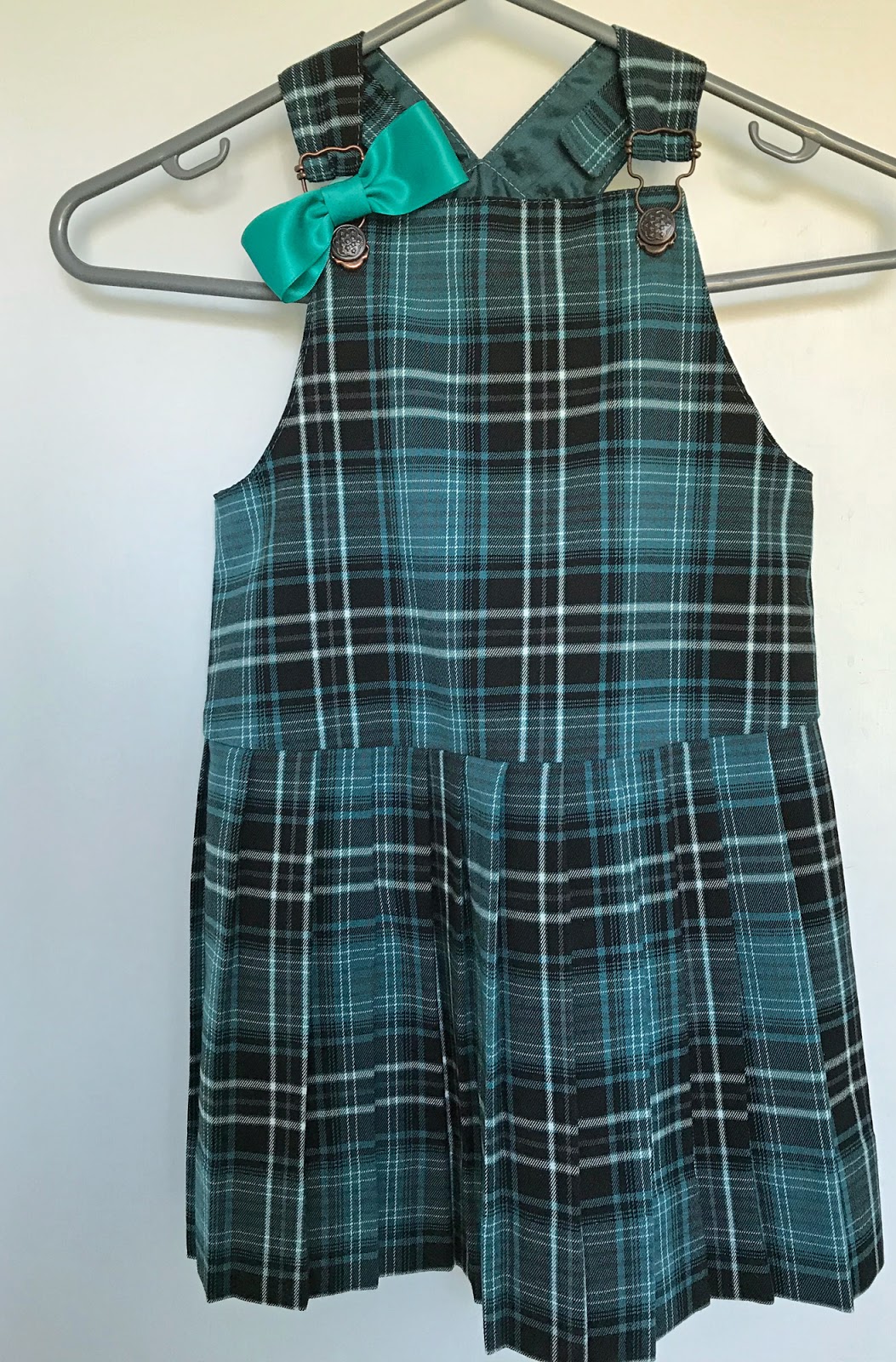 New Grandma Wants to Sew!: Tartan dresses for a little Scottish girl
