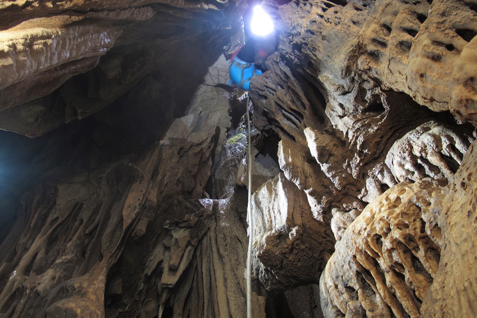 CREVICE PIT, EASY PIT, COON CAVE - ADAM HAYDOCK