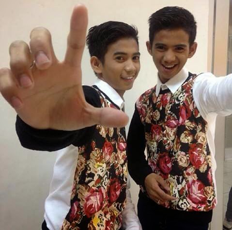 Beberapa Fakta Unik Duo Kembar Rizky Ridho Dangdut Academy 2