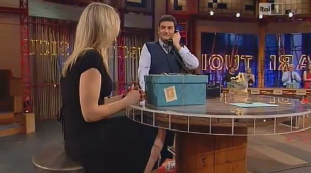 Affari Tuoi Sott'olio: La bellissima Anna Bevilacqua, nostra signora ...