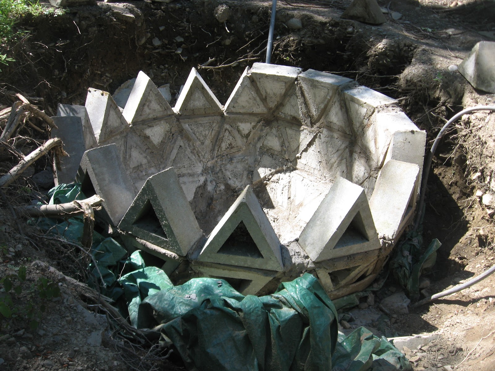 Masonry Design: Building a water storage tank