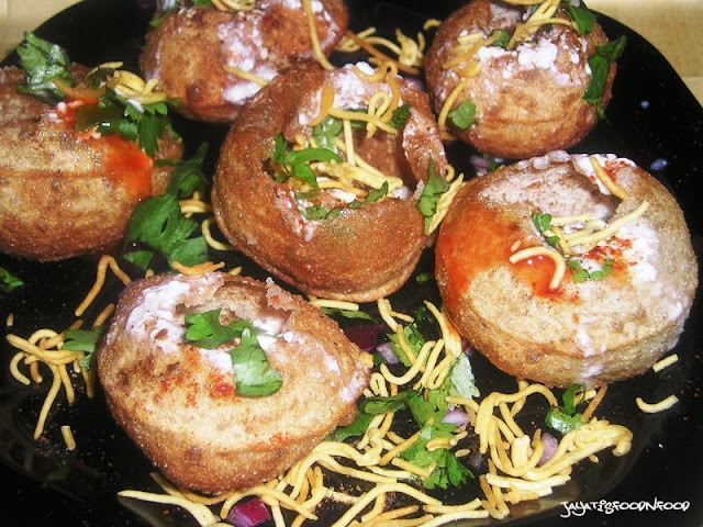 Jayati's Food Journey - Enjoy!!!: Dahi Fuchka - Indian Street Food