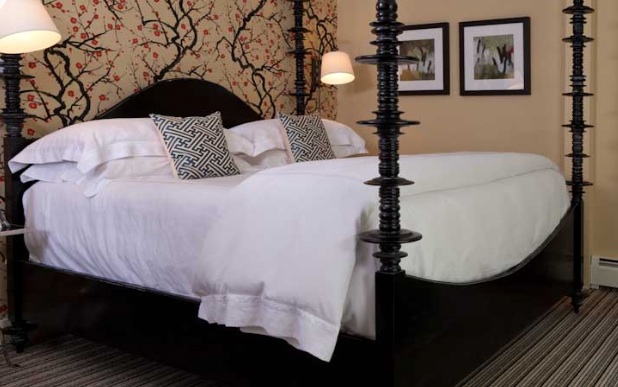 Living Livelier: Trendspotting: Modern Spool Bed