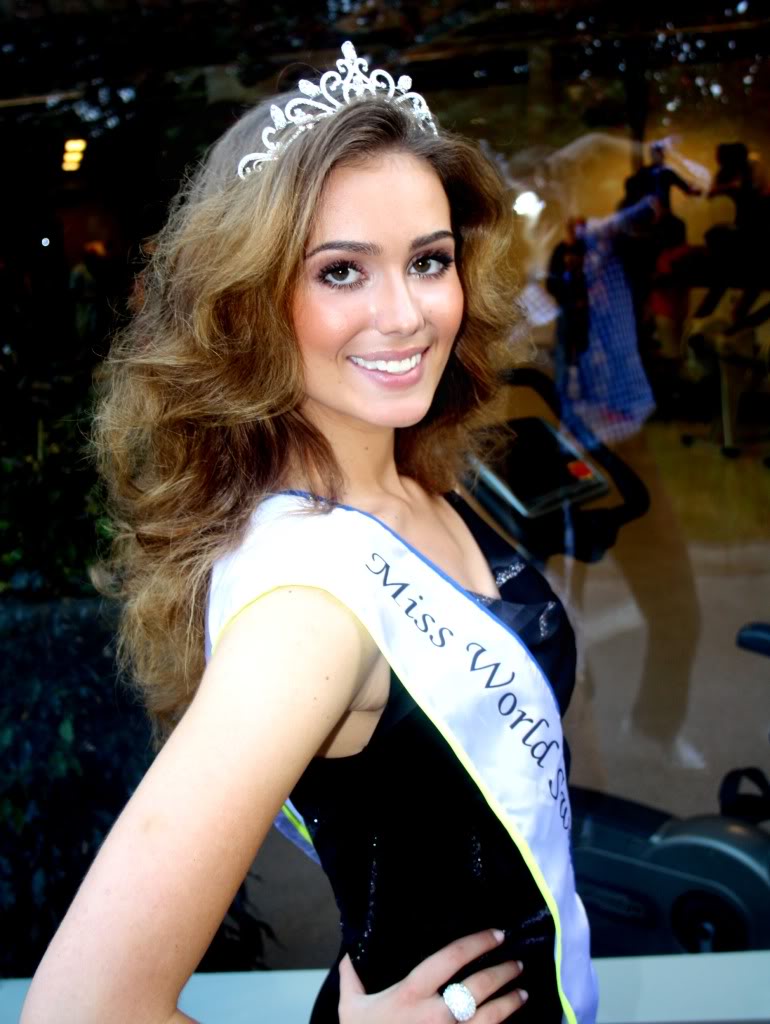 Matagi Mag Beauty Pageants: Nicoline Artursson - Miss World Sweden 2011